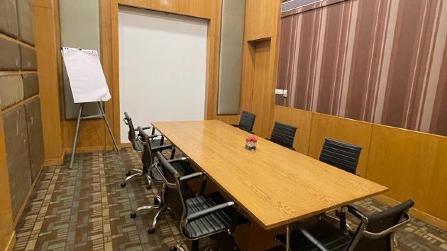 GoSpace 6371 - Radisson Blu Kharadi - 10 Seater Conference Room ...