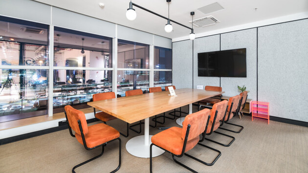 GoSpace 8591 - WeWork Blue One Square - 10 Seater Meeting Room ...