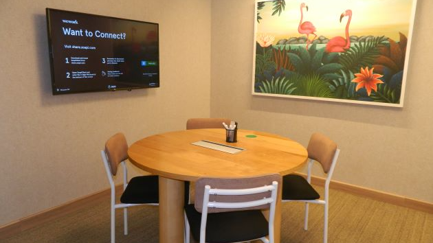 GoSpace 7341 - WeWork Enam Sambhav - 4 Seater Conference Room | Meeting ...