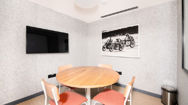GoSpace 7336 - WeWork Spectrum Tower - 4 Seater Conference Room ...