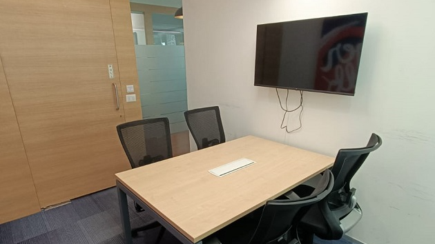 GoSpace 7955 - OYO Innov8 Times Square - 4 Seater Meeting Room ...