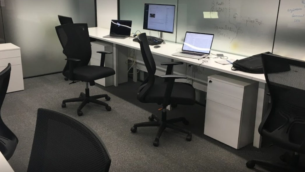 GoOffice 2716 - GoodWorks CoWork - 5 Seater Private Cabin | Meeting ...