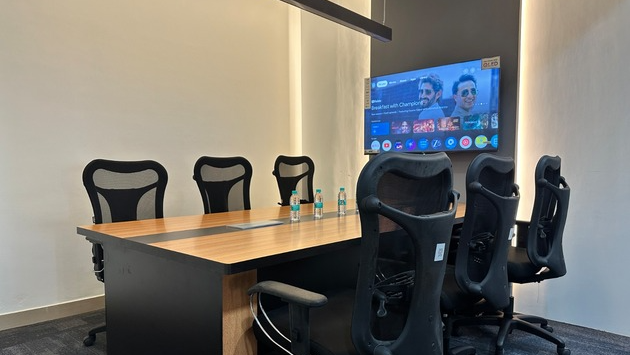 GoSpace 21080 - Laksh Space - 6 Seater Conference Room | Meeting Space ...