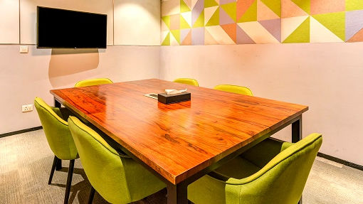 GoSpace 3294 - AWFIS - Sreshta Marvel - 6 Seater Meeting Room | Meeting ...