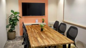 GoSpace 1443 - Cowrks Sterling Technopolis - 6 Seater Meeting Room ...