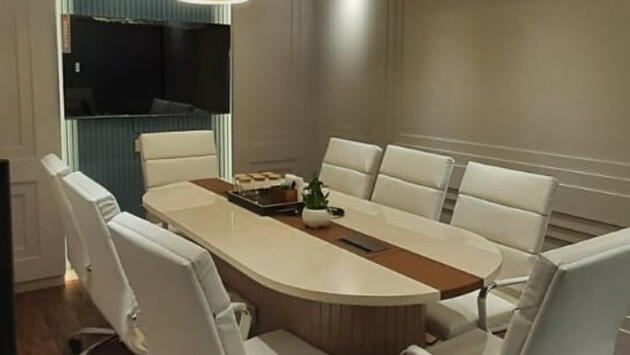 GoSpace 8751 - Workdesq Coworking - 8 Seater Conference Room | Meeting ...