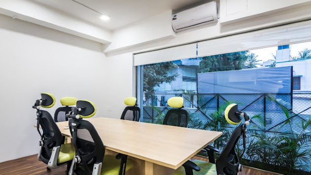 GoSpace 20095 - WolfPack Workspaces - 6 Seater Conference Room ...