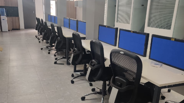 GoOffice 9311 - IDEA Coworking Space - Open Desks | Meeting Space near ...